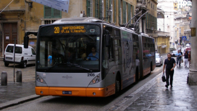 Amt Genova: più bus e tratte intensificate per gli studenti dal 26 ...