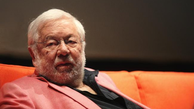 Paolo Villaggio: l'omaggio al Carlo Felice con Paoli, Boldi, Pozzetto e ...