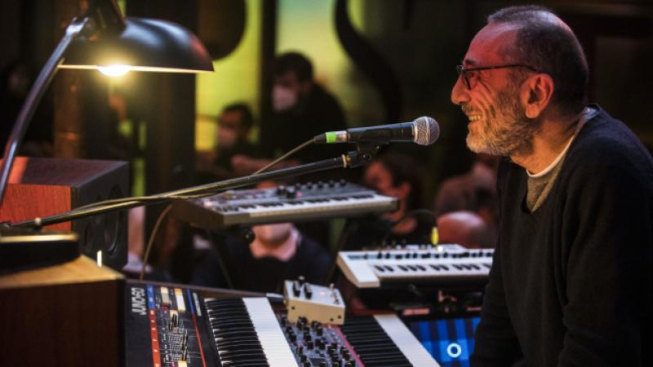 Open Machine, happening musicale di Vittorio Cosma con ospiti Venerus ...