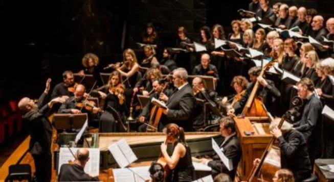 Armonie celesti: una serata dedicata a Bach. Concerto al Carlo Felice ...