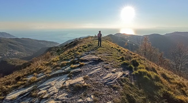 Panoramico anello delle antiche Vie del Sale, escursione sulle alture ...