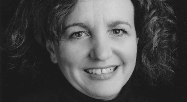 Stefania Magnone presenta il libro La cura, con i Crossroad in concerto ...