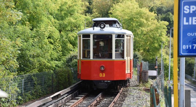 Sassi-Superga, la tranvia che racconta Torino: corse straordinarie per ...